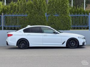 BMW 530 2017 in Vilnius, with an engine capacity of 2.00 L and mileage of 149 thousand km for 21900 €, photo 8 on AUTOMOTO.COM.LV
