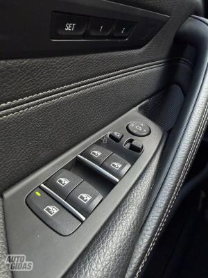 BMW 530 2017 in Vilnius, with an engine capacity of 2.00 L and mileage of 149 thousand km for 21900 €, photo 21 on AUTOMOTO.COM.LV