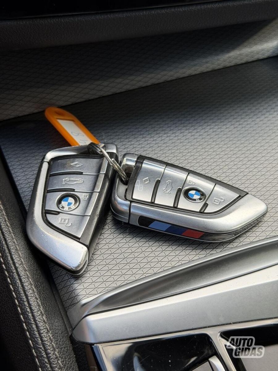 BMW 530 2017 in Vilnius, with an engine capacity of 2.00 L and mileage of 149 thousand km for 21900 €, photo 23 on AUTOMOTO.COM.LV