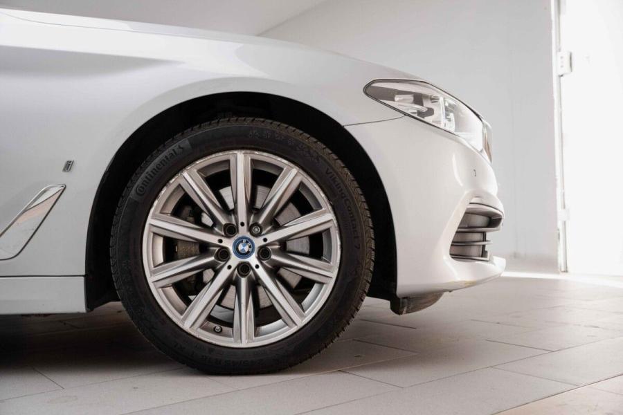 BMW 530 2017 Peetri, ar dzinēja tilpumu 2.00 L un nobraukumu 131 tūkst. km par 19500 €, foto 8 vietnē AUTOMOTO.COM.LV
