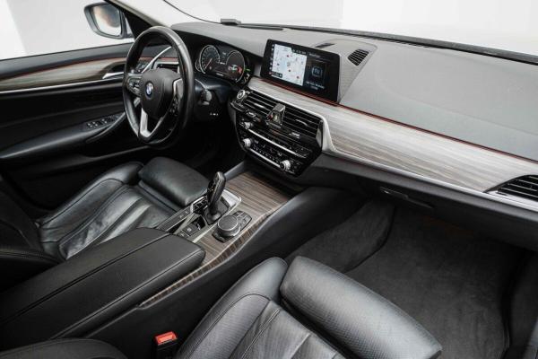 BMW 530 2017 Peetri, ar dzinēja tilpumu 2.00 L un nobraukumu 131 tūkst. km par 19500 €, foto 9 vietnē AUTOMOTO.COM.LV