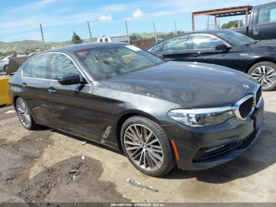 BMW 530 2018 in Klaipeda, with an engine capacity of 0.00 L and mileage of 0 thousand km for 10425 €, photo 1 on AUTOMOTO.COM.LV