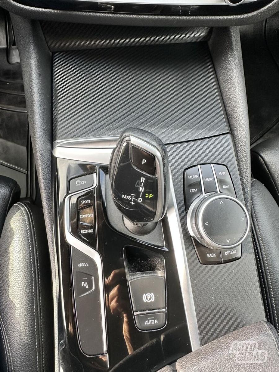 BMW 530 2019 Klaipėda, ar dzinēja tilpumu 2.00 L un nobraukumu 73 tūkst. km par 23500 €, foto 22 vietnē AUTOMOTO.COM.LV