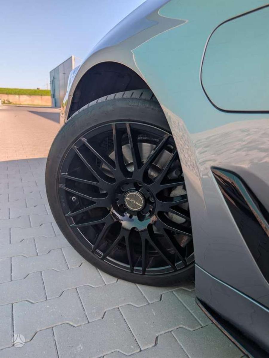 BMW 530 2019 in Kaunas, with an engine capacity of 2.00 L and mileage of 115 thousand km for 22000 €, photo 17 on AUTOMOTO.COM.LV