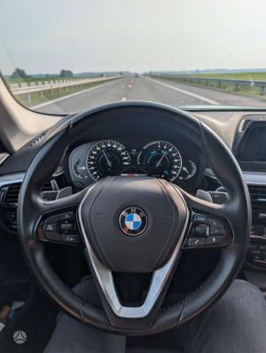 BMW 530 2019 in Kaunas, with an engine capacity of 2.00 L and mileage of 115 thousand km for 22000 €, photo 18 on AUTOMOTO.COM.LV