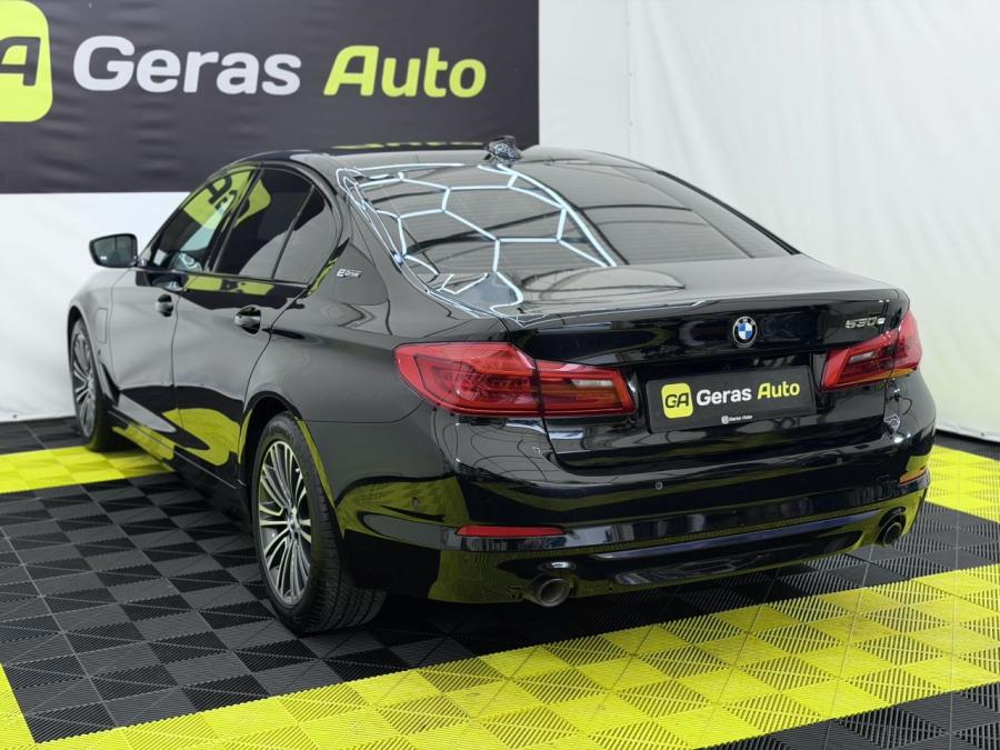 BMW 530 2019 in Vilnius, with an engine capacity of 0.00 L and mileage of 0 thousand km for 19499 €, photo 5 on AUTOMOTO.COM.LV