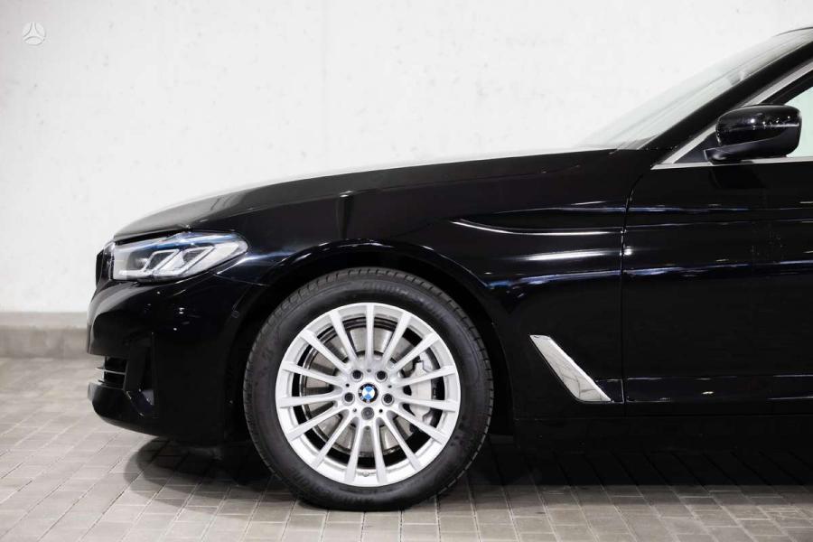 BMW 530 2022 Viļņa, ar dzinēja tilpumu 2.00 L un nobraukumu 32 tūkst. km par 38991 €, foto 5 vietnē AUTOMOTO.COM.LV