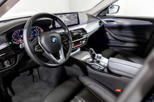 BMW 530 2022 Viļņa, ar dzinēja tilpumu 2.00 L un nobraukumu 32 tūkst. km par 38991 €, foto 11 vietnē AUTOMOTO.COM.LV