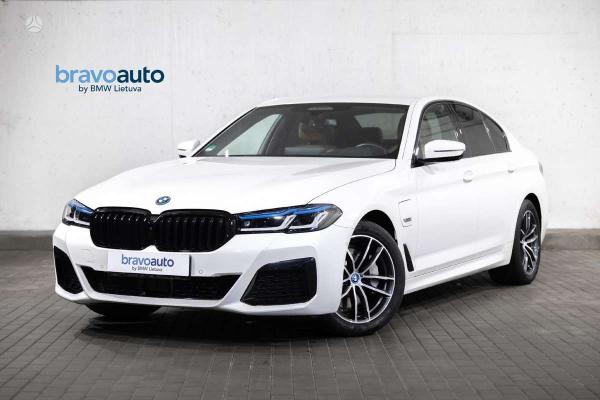 BMW 530 2022 Viļņa, ar dzinēja tilpumu 2.00 L un nobraukumu 50 tūkst. km par 40841 €, foto 1 vietnē AUTOMOTO.COM.LV