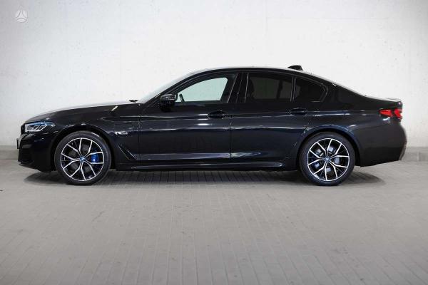 BMW 530 2022 Viļņa, ar dzinēja tilpumu 2.00 L un nobraukumu 100 tūkst. km par 39991 €, foto 4 vietnē AUTOMOTO.COM.LV