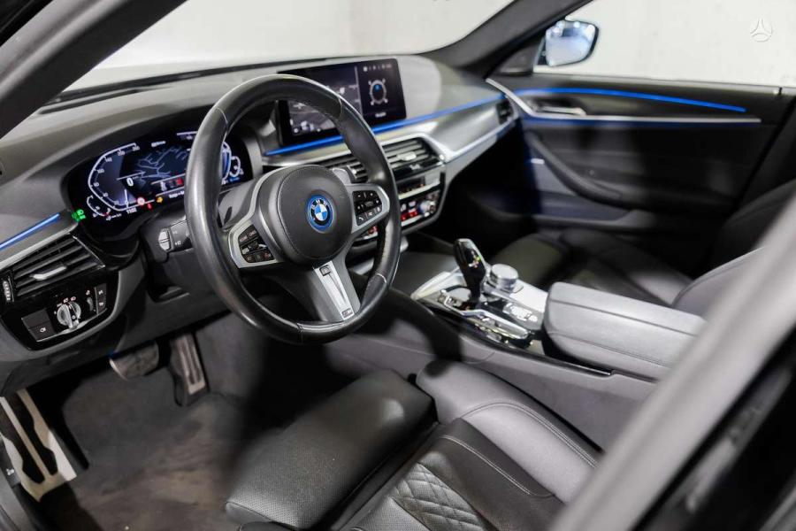 BMW 530 2022 Viļņa, ar dzinēja tilpumu 2.00 L un nobraukumu 100 tūkst. km par 39991 €, foto 14 vietnē AUTOMOTO.COM.LV