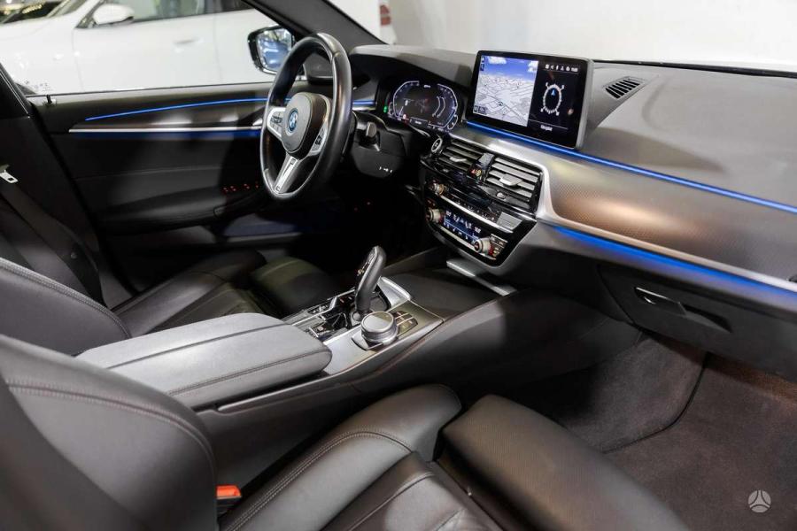 BMW 530 2022 Viļņa, ar dzinēja tilpumu 2.00 L un nobraukumu 100 tūkst. km par 39991 €, foto 16 vietnē AUTOMOTO.COM.LV