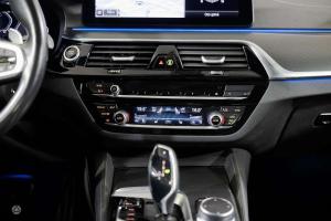 BMW 530 2022 Viļņa, ar dzinēja tilpumu 2.00 L un nobraukumu 100 tūkst. km par 39991 €, foto 21 vietnē AUTOMOTO.COM.LV
