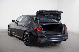 BMW 530 2022 Viļņa, ar dzinēja tilpumu 2.00 L un nobraukumu 100 tūkst. km par 39991 €, foto 34 vietnē AUTOMOTO.COM.LV