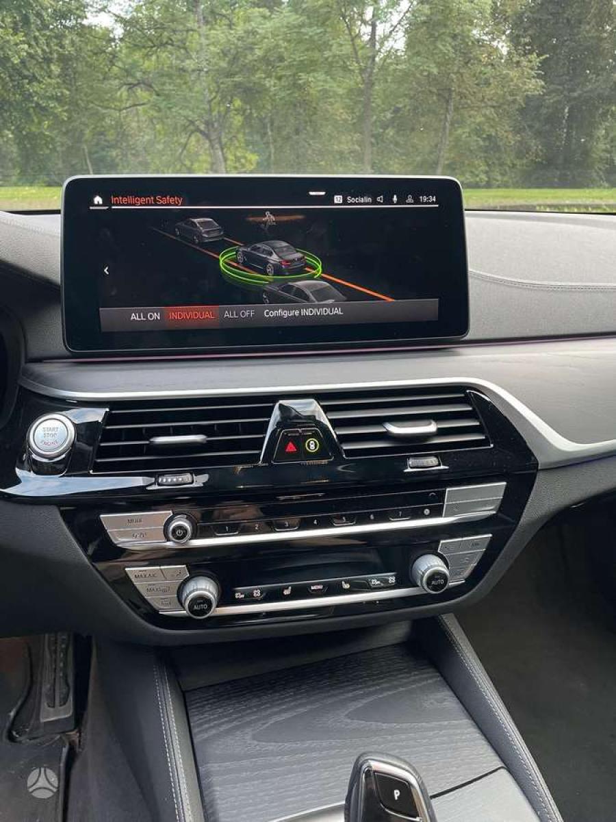 BMW 530 2022 Viļņa, ar dzinēja tilpumu 2.00 L un nobraukumu 75 tūkst. km par 40890 €, foto 14 vietnē AUTOMOTO.COM.LV