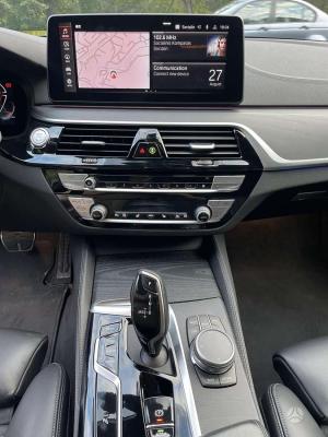 BMW 530 2022 Viļņa, ar dzinēja tilpumu 2.00 L un nobraukumu 75 tūkst. km par 40890 €, foto 15 vietnē AUTOMOTO.COM.LV