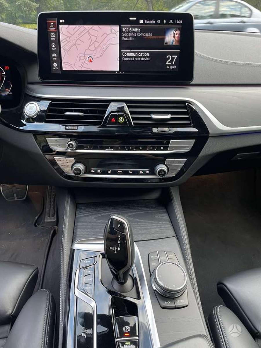 BMW 530 2022 Viļņa, ar dzinēja tilpumu 2.00 L un nobraukumu 75 tūkst. km par 40890 €, foto 15 vietnē AUTOMOTO.COM.LV