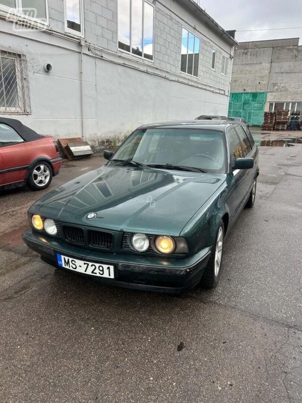 BMW 530 1995 in Vilnius, with an engine capacity of 3.00 L and mileage of 5 thousand km for 3550 €, photo 2 on AUTOMOTO.COM.LV