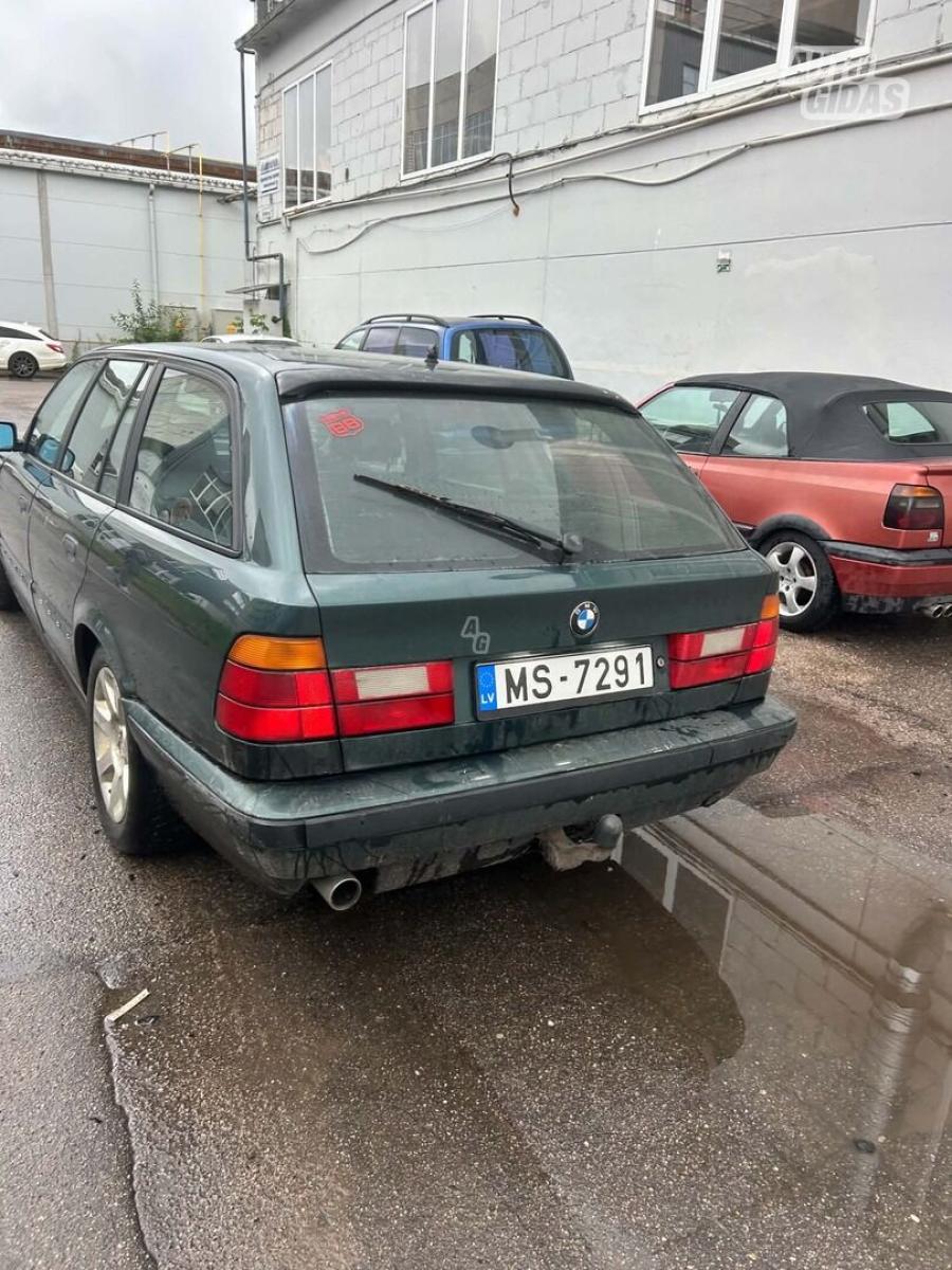 БМВ 530 1995 в Вильнюс, объемом двигателя 3.00 л и пробегом 5 тыс. км за 3550 €, фото 7 на AUTOMOTO.COM.LV