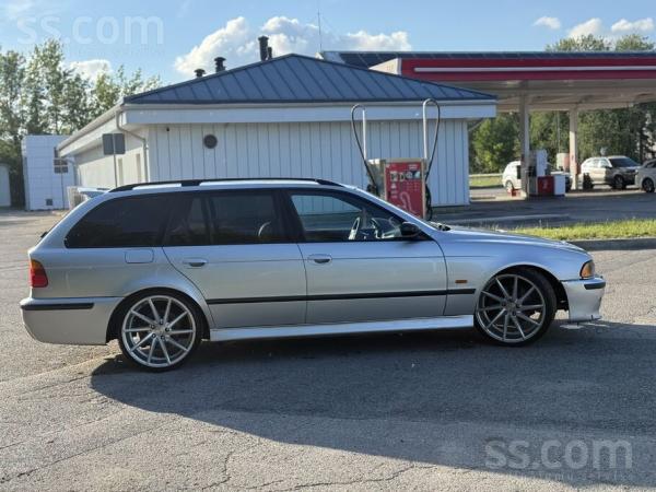 BMW 530 1999 Rīga, ar dzinēja tilpumu 3.00 L un nobraukumu 468 tūkst. km par 2950 €, foto 5 vietnē AUTOMOTO.COM.LV