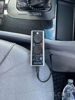 BMW 530 1999 in Rezekne, with an engine capacity of 3.00 L and mileage of 288 thousand km for 2850 €, photo 12 on AUTOMOTO.COM.LV