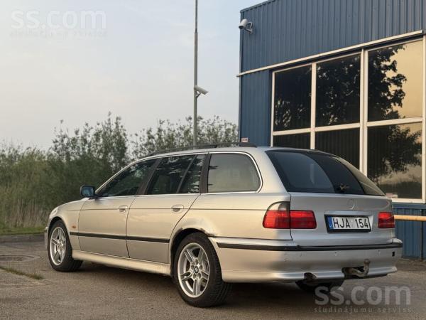 BMW 530 2000 in Riga, with an engine capacity of 3.00 L and mileage of 0 thousand km for 24300 €, photo 3 on AUTOMOTO.COM.LV