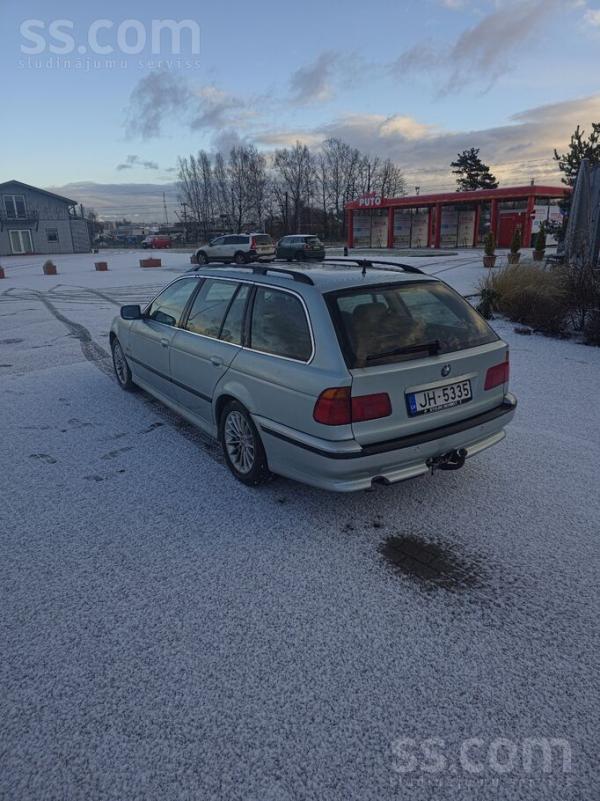 BMW 530 2000 in Riga, with an engine capacity of 3.00 L and mileage of 420 thousand km for 1900 €, photo 3 on AUTOMOTO.COM.LV