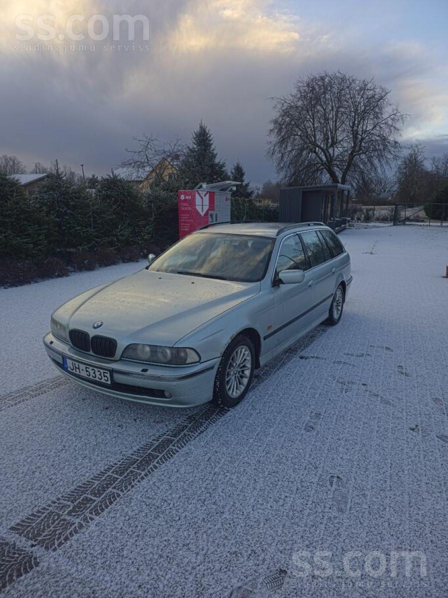 BMW 530 2000 Rīga, ar dzinēja tilpumu 3.00 L un nobraukumu 420 tūkst. km par 1900 €, foto 4 vietnē AUTOMOTO.COM.LV