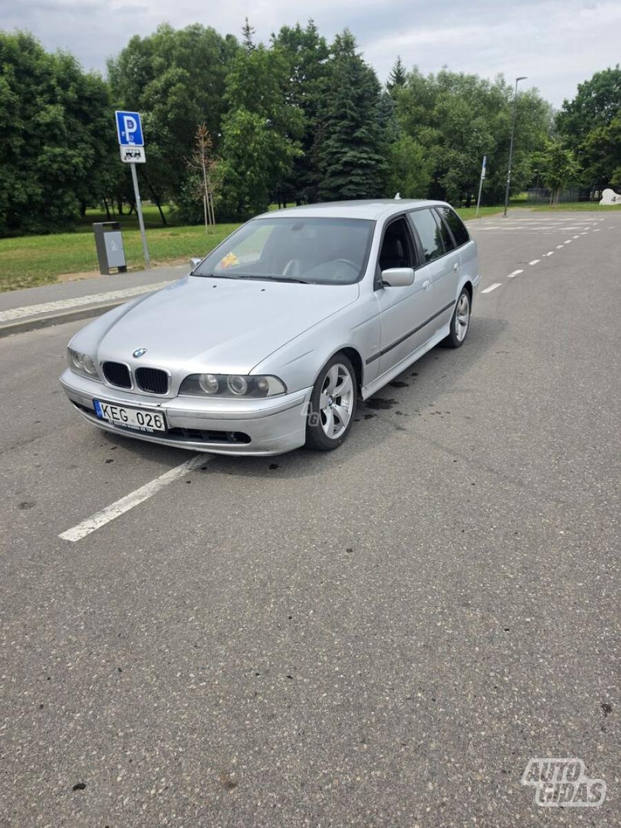 BMW 530 2000 in Panevezys, with an engine capacity of 3.00 L and mileage of 459 thousand km for 1000 €, photo 5 on AUTOMOTO.COM.LV