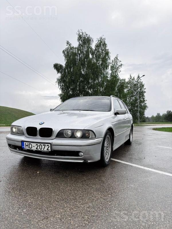 BMW 530 2001 Jēkabpils, ar dzinēja tilpumu 3.00 L un nobraukumu 408 tūkst. km par 1400 €, foto 1 vietnē AUTOMOTO.COM.LV