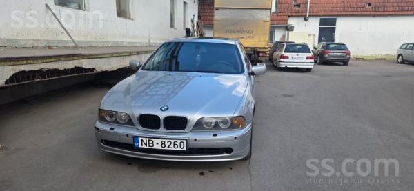 BMW 530 2001 in Riga, with an engine capacity of 3.00 L and mileage of 443 thousand km for 2650 €, photo 4 on AUTOMOTO.COM.LV