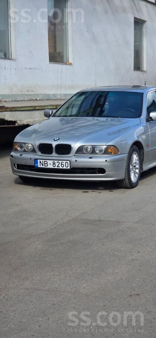 BMW 530 2001 in Riga, with an engine capacity of 3.00 L and mileage of 443 thousand km for 2650 €, photo 8 on AUTOMOTO.COM.LV