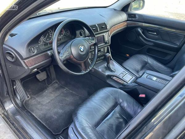BMW 530 2001 Šauļi, ar dzinēja tilpumu 3.00 L un nobraukumu 320 tūkst. km par 1500 €, foto 9 vietnē AUTOMOTO.COM.LV