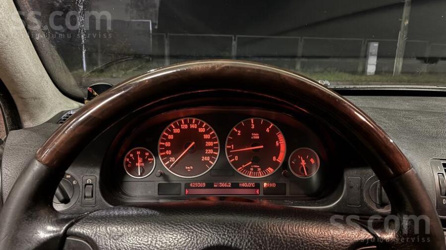 BMW 530 2001 Rīga, ar dzinēja tilpumu 3.00 L un nobraukumu 430 tūkst. km par 2600 €, foto 7 vietnē AUTOMOTO.COM.LV