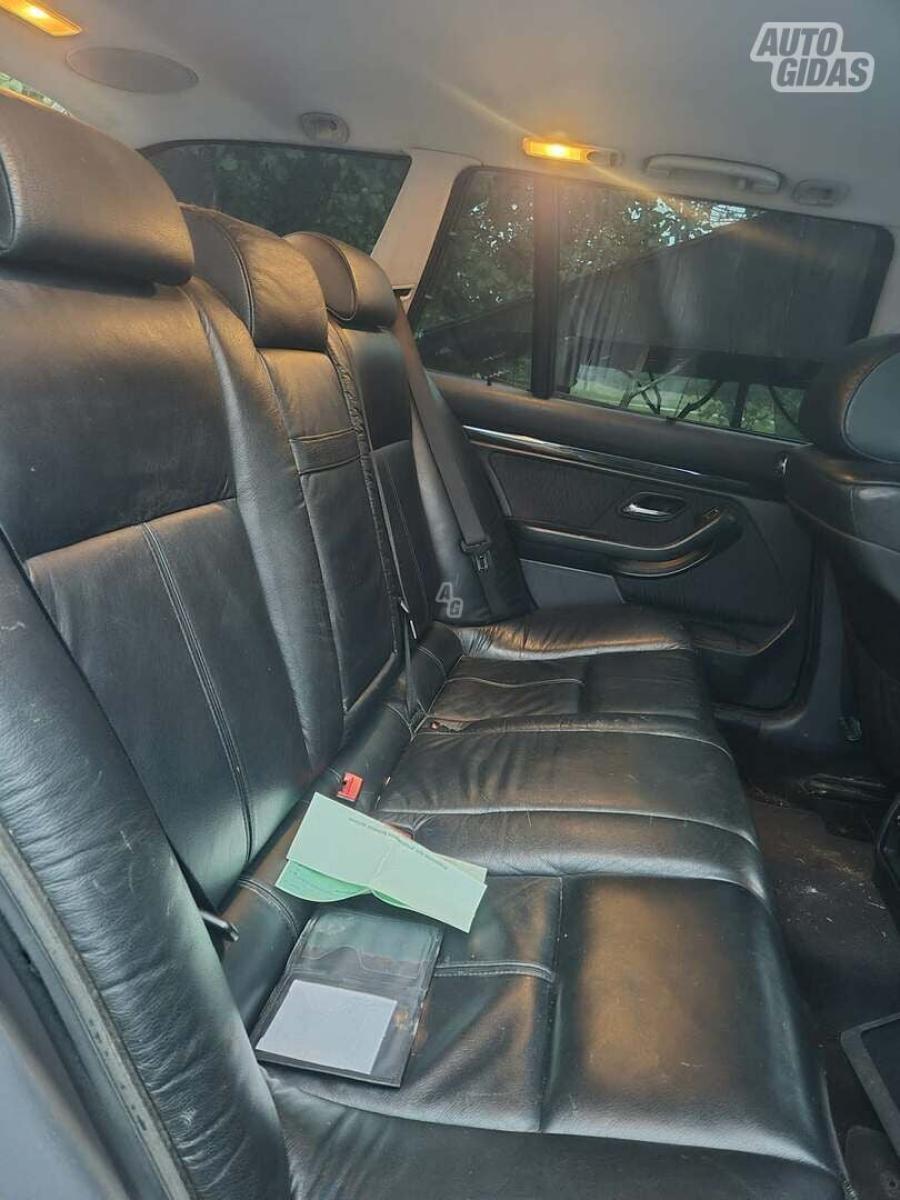 BMW 530 2001 Kelmė, ar dzinēja tilpumu 3.00 L un nobraukumu 300 tūkst. km par 850 €, foto 8 vietnē AUTOMOTO.COM.LV