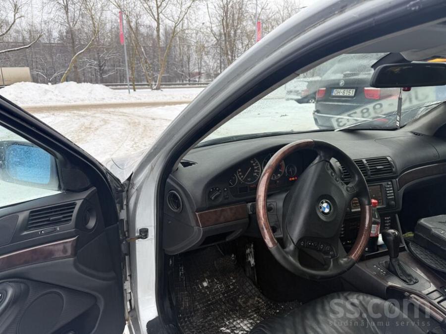 BMW 530 2002 Rīga, ar dzinēja tilpumu 3.00 L un nobraukumu 485 tūkst. km par 1550 €, foto 4 vietnē AUTOMOTO.COM.LV