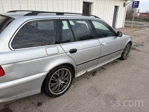 BMW 530 2002 Rīga, ar dzinēja tilpumu 3.00 L un nobraukumu 490 tūkst. km par 1699 €, foto 4 vietnē AUTOMOTO.COM.LV
