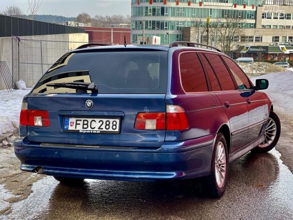 BMW 530 2002 in Vilnius, with an engine capacity of 3.00 L and mileage of 420 thousand km for 1500 €, photo 4 on AUTOMOTO.COM.LV