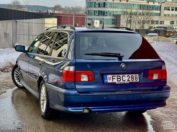 BMW 530 2002 in Vilnius, with an engine capacity of 3.00 L and mileage of 420 thousand km for 1500 €, photo 10 on AUTOMOTO.COM.LV