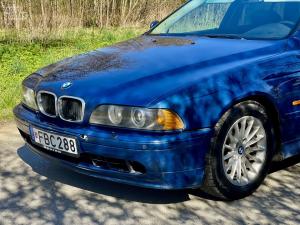 BMW 530 2002 in Vilnius, with an engine capacity of 3.00 L and mileage of 420 thousand km for 1750 €, photo 17 on AUTOMOTO.COM.LV