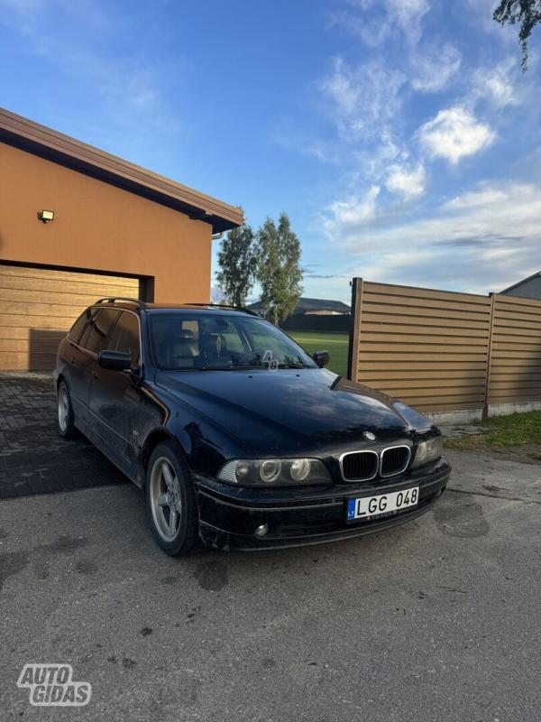BMW 530 2002 in Vilnius, with an engine capacity of 2.90 L and mileage of 416 thousand km for 2100 €, photo 1 on AUTOMOTO.COM.LV