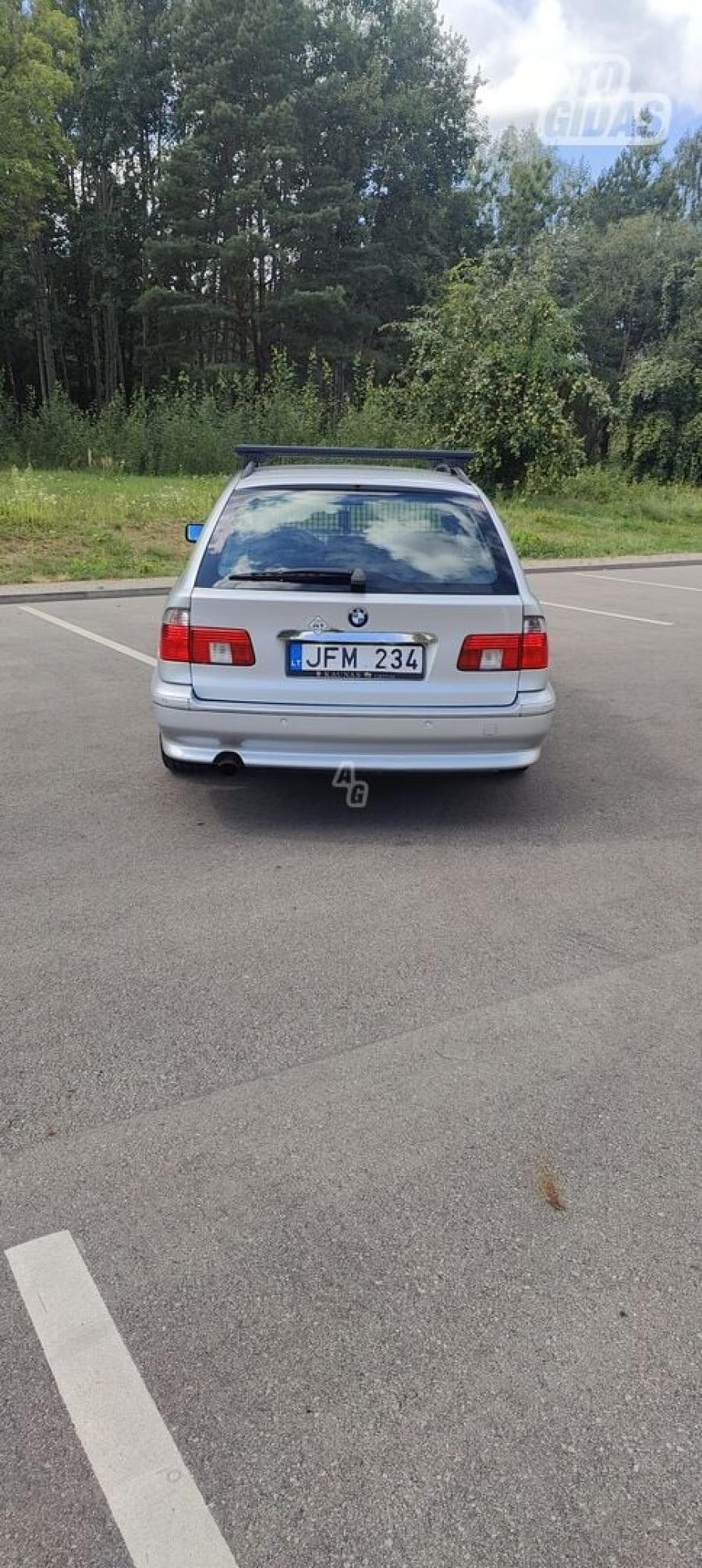 BMW 530 2002 in Kaunas, with an engine capacity of 3.00 L and mileage of 327 thousand km for 2500 €, photo 5 on AUTOMOTO.COM.LV