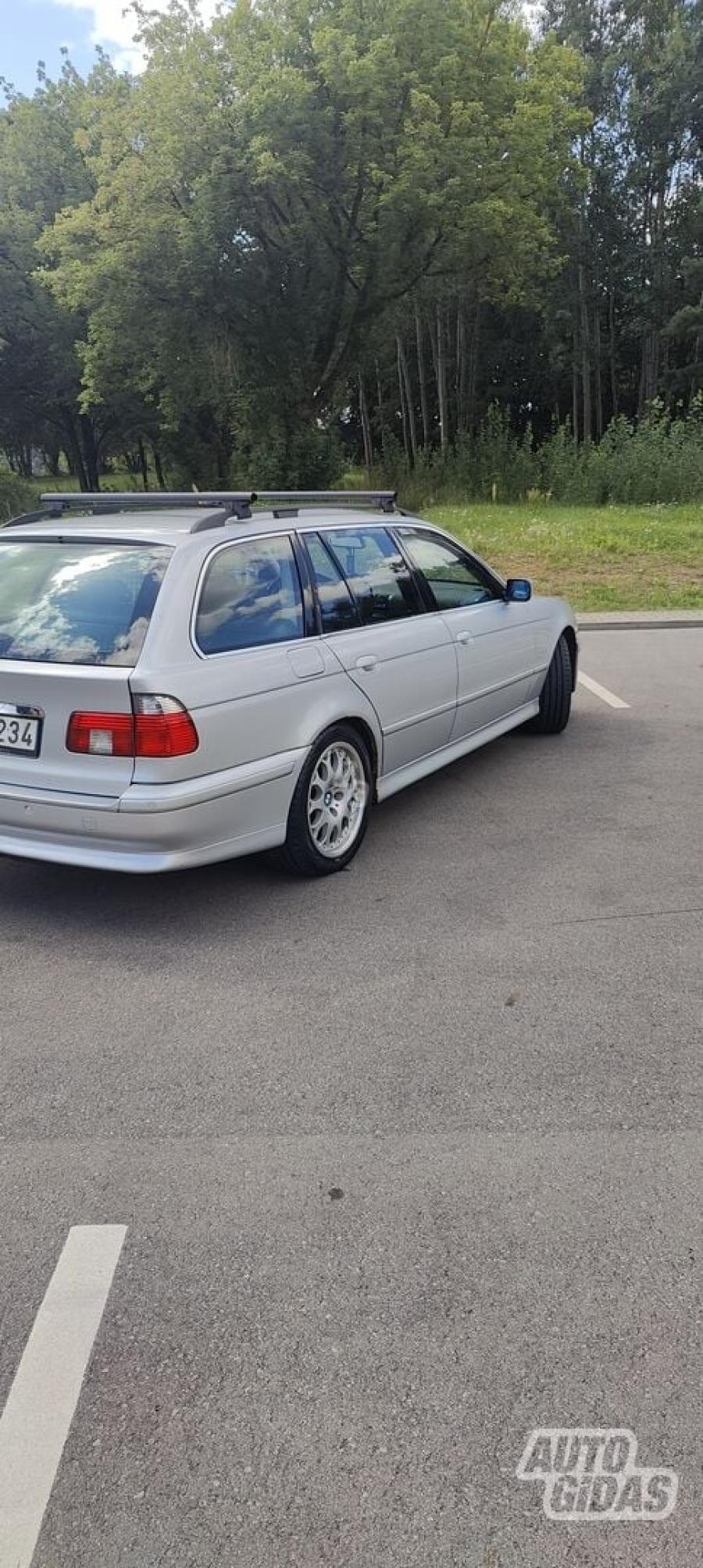 BMW 530 2002 in Kaunas, with an engine capacity of 3.00 L and mileage of 327 thousand km for 2500 €, photo 6 on AUTOMOTO.COM.LV