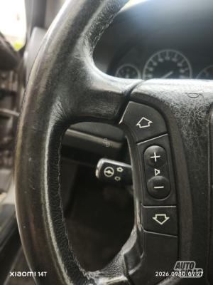 BMW 530 2002 in Klaipeda, with an engine capacity of 3.00 L and mileage of 446 thousand km for 1980 €, photo 12 on AUTOMOTO.COM.LV