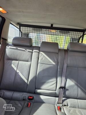 BMW 530 2002 Panevēža, ar dzinēja tilpumu 3.00 L un nobraukumu 339 tūkst. km par 1000 €, foto 9 vietnē AUTOMOTO.COM.LV