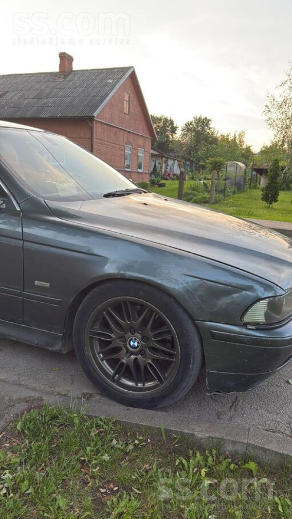 BMW 530 2003 Rēzekne, ar dzinēja tilpumu 3.00 L un nobraukumu 398 tūkst. km par 1500 €, foto 6 vietnē AUTOMOTO.COM.LV