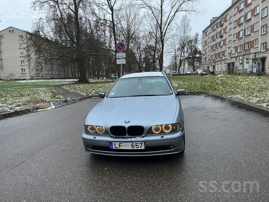 BMW 530 2003 in Rezekne, with an engine capacity of 3.00 L and mileage of 350 thousand km for 1300 €, photo 6 on AUTOMOTO.COM.LV