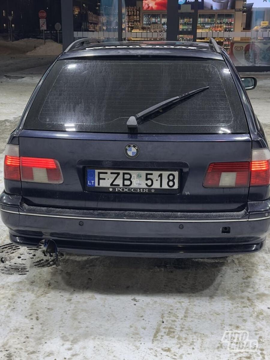 BMW 530 2003 in Anyksciai, with an engine capacity of 2.90 L and mileage of 390 thousand km for 650 €, photo 7 on AUTOMOTO.COM.LV