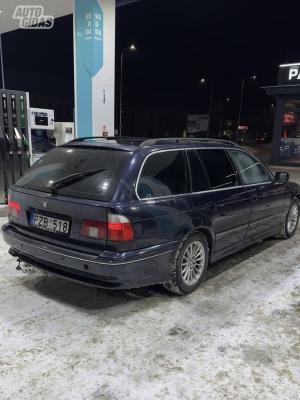 BMW 530 2003 in Anyksciai, with an engine capacity of 2.90 L and mileage of 390 thousand km for 650 €, photo 8 on AUTOMOTO.COM.LV