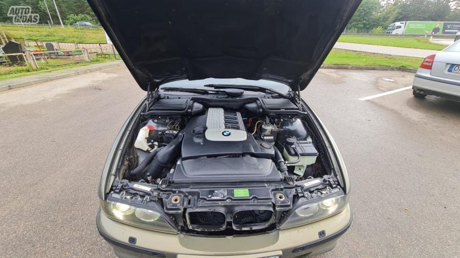 BMW 530 2003 in Kaunas, with an engine capacity of 3.00 L and mileage of 0 thousand km for 3850 €, photo 24 on AUTOMOTO.COM.LV